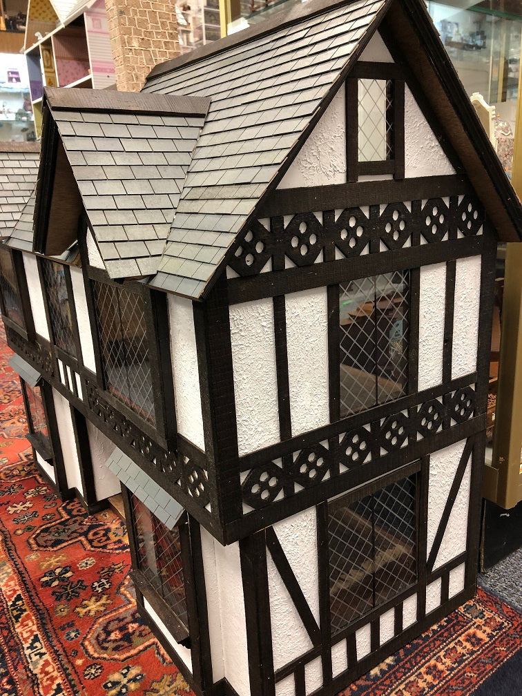 Tudor Manor by Gary Jay – Dollhouse Junction